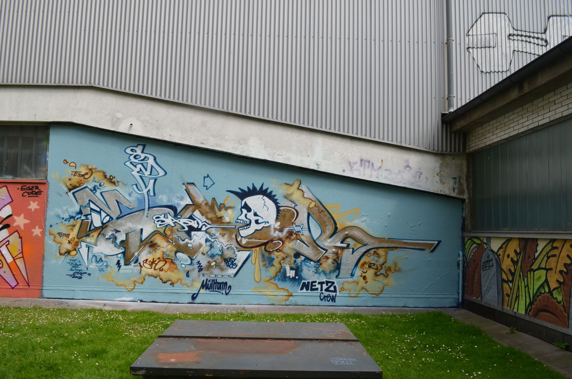 HAMBURG GRAFFITI STREETPIECES #6 - Hustlehorst